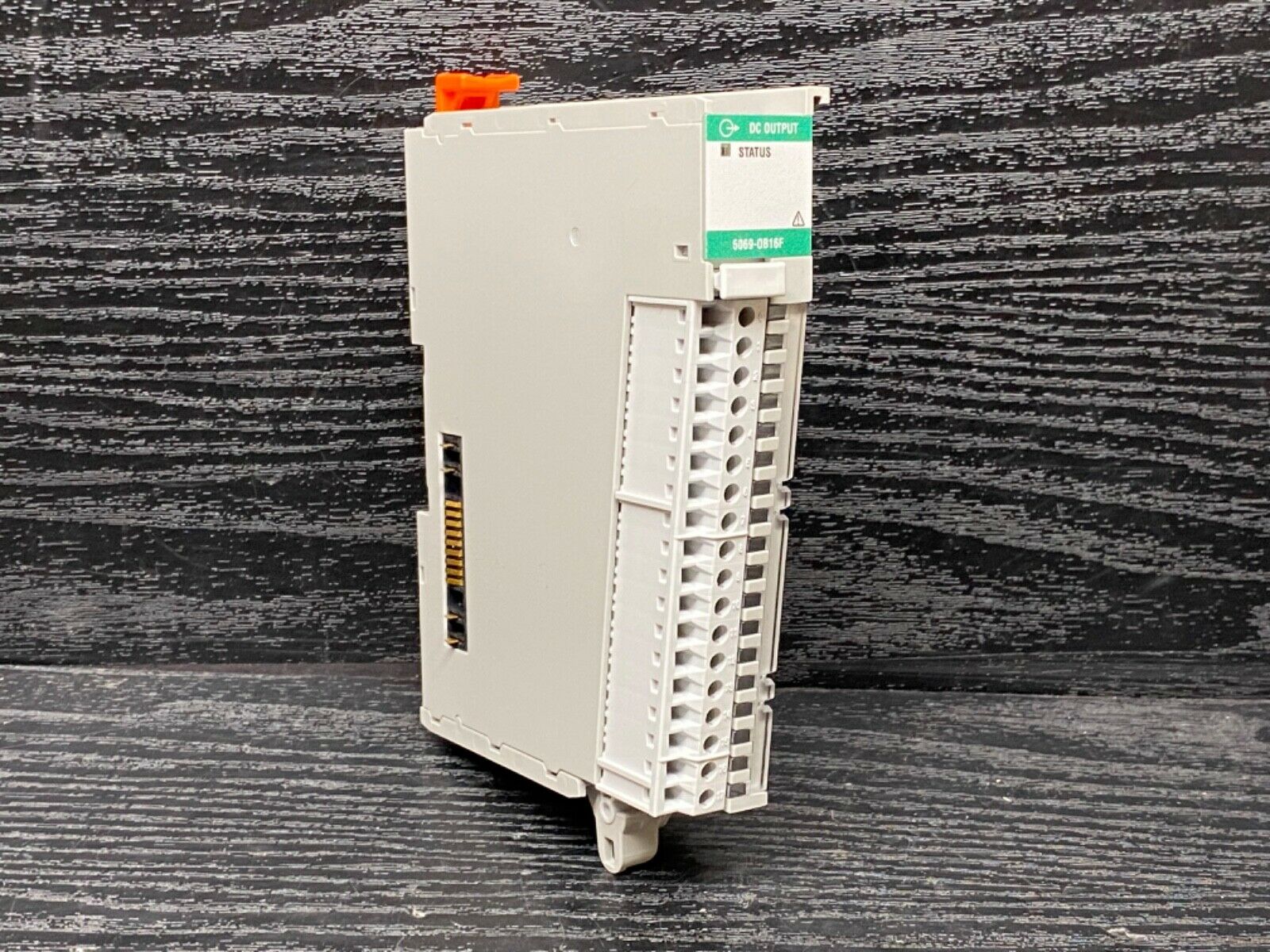 5069-OB16F Allen Bradley I/O Module, CompactLogix, 16 Channel, Fast 24 ...